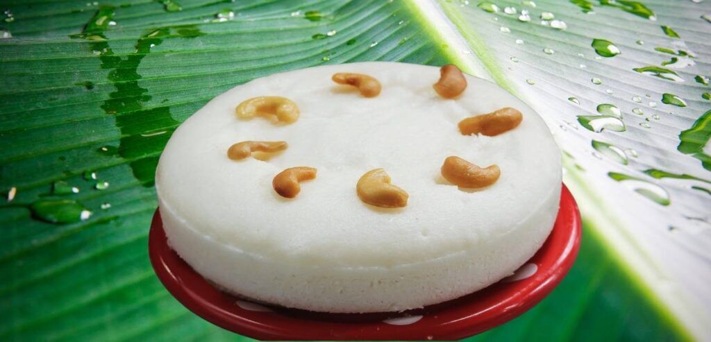 Steamed Rice Cake | Vattayappam with Rice Flour